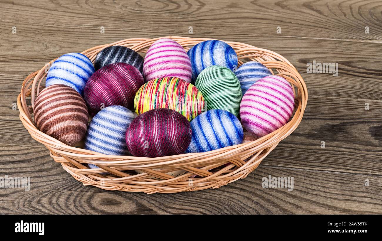 Hollow easter egg hi-res stock photography and images - Alamy
