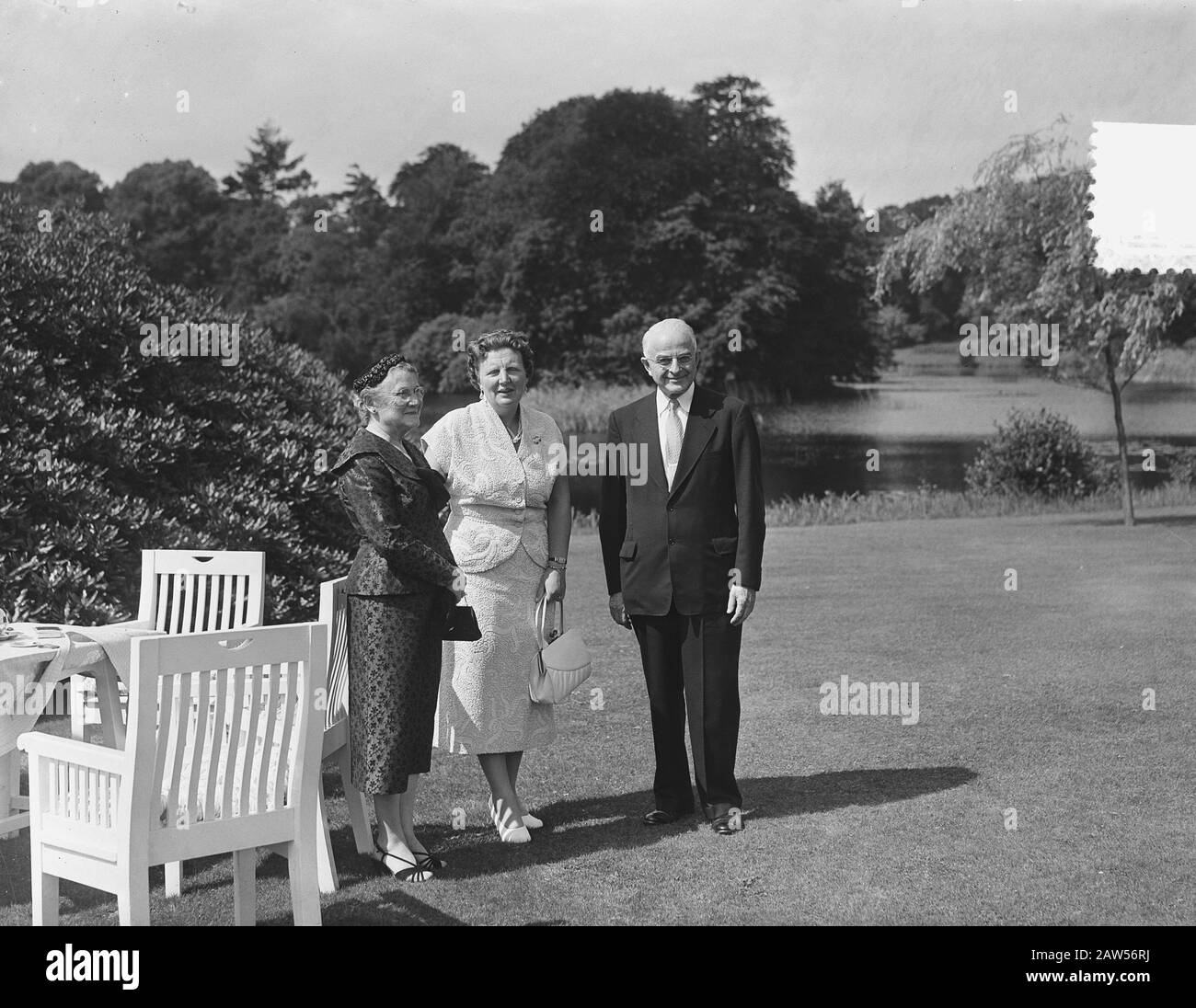 Agriculture organization Black and White Stock Photos & Images - Alamy