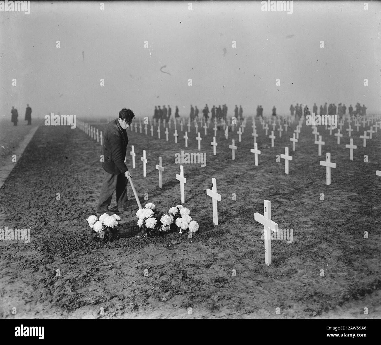 Man date flowers Black and White Stock Photos & Images - Alamy