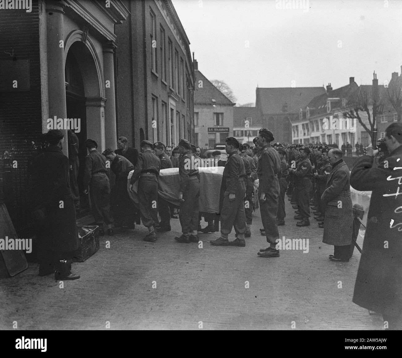 Dutch resistance aftermath Black and White Stock Photos & Images - Alamy