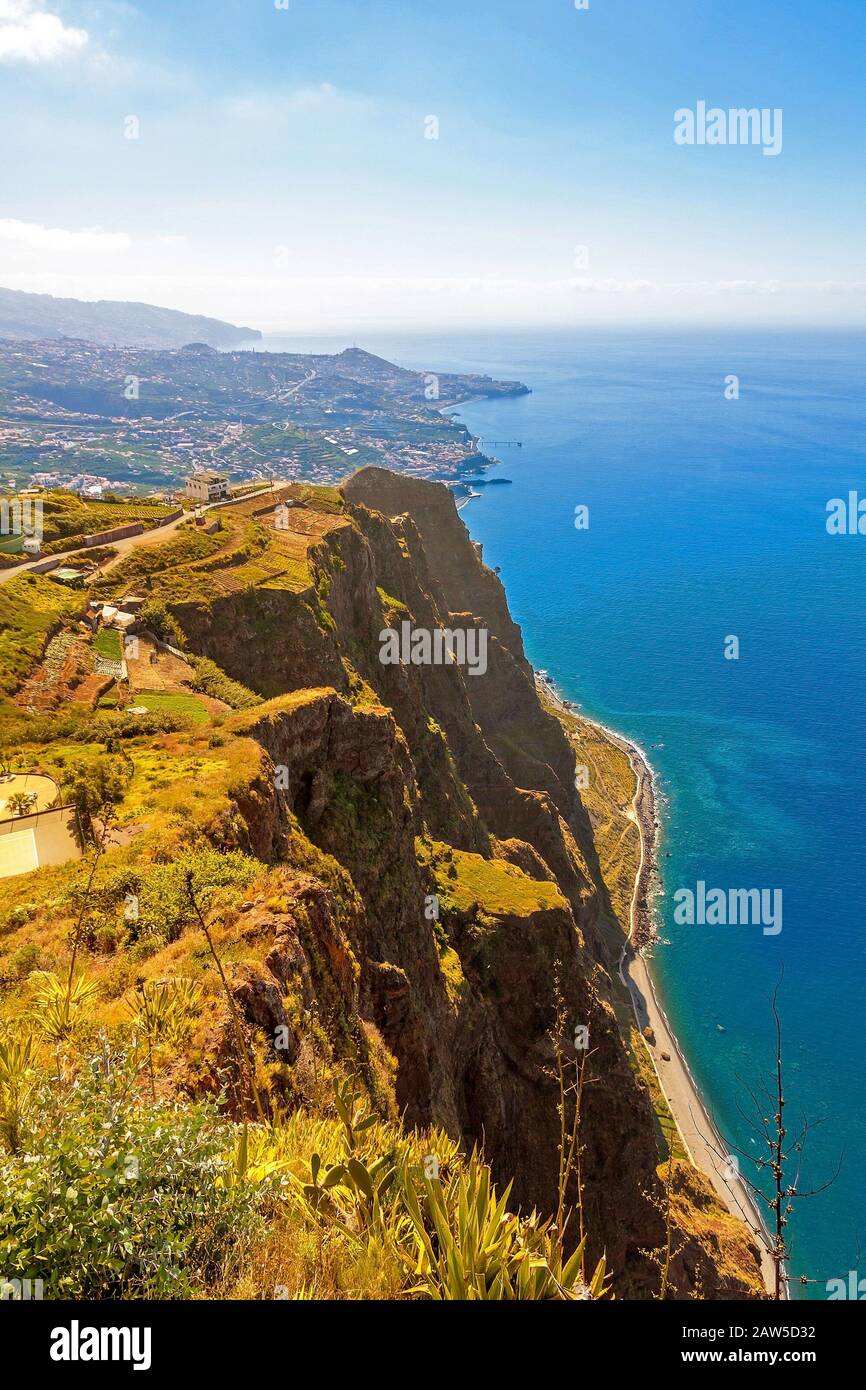 Cabo Girao, Madeira. View from the highest cliff of Europe towards ...
