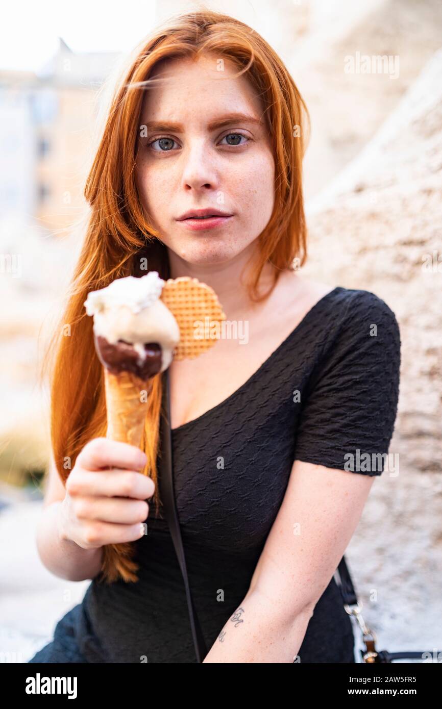 Ginger teen hi-res stock photography and images - Alamy