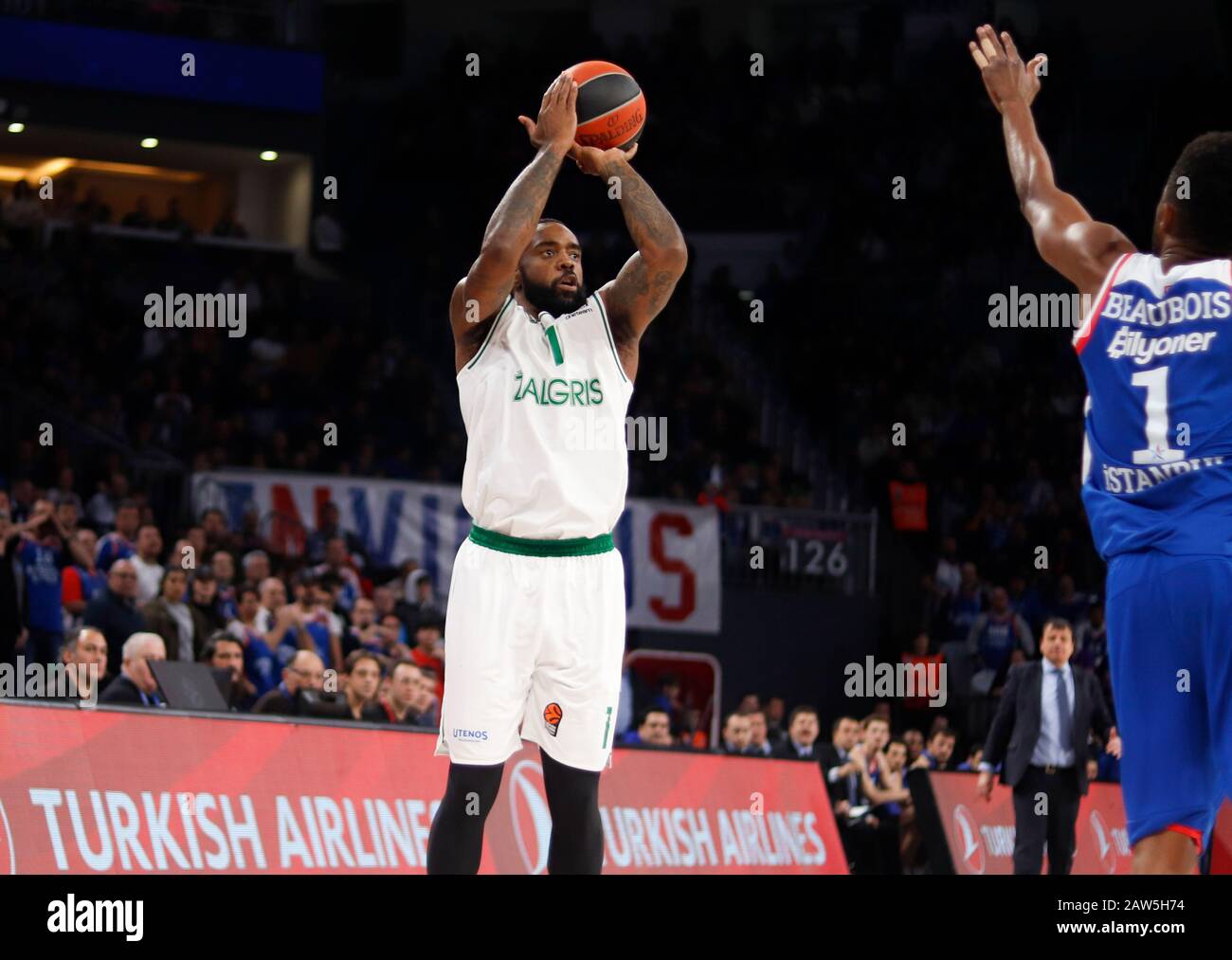 ISTANBUL / TURKEY - FEBRUARY 7, 2020: K.C. Rivers during EuroLeague ...