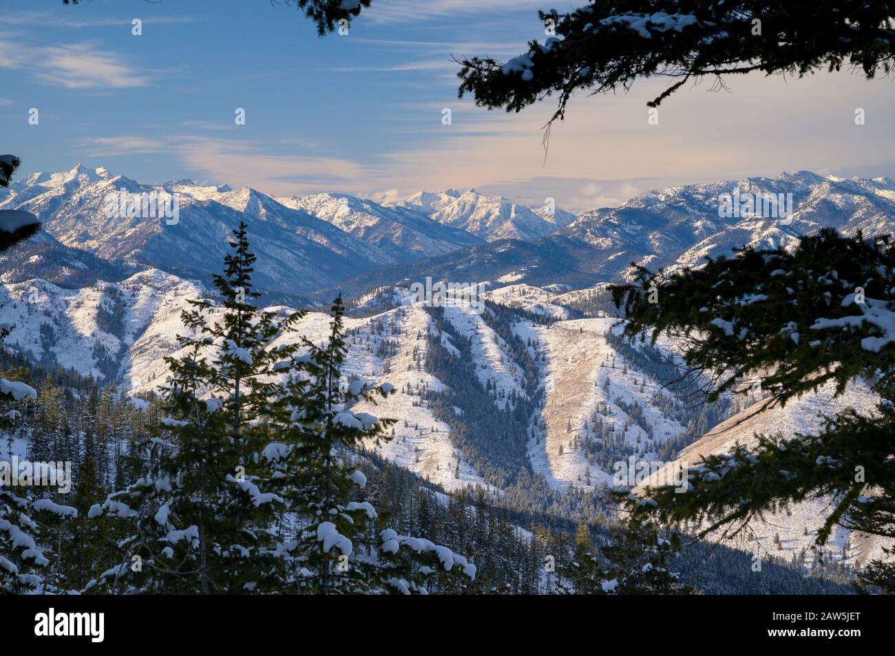 Framing view hi-res stock photography and images - Alamy