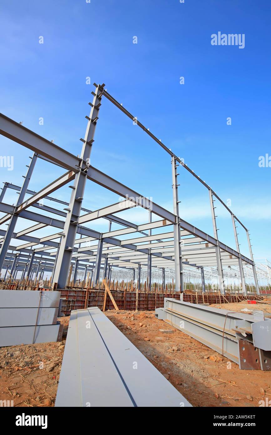 Steel frame structure Stock Photo - Alamy
