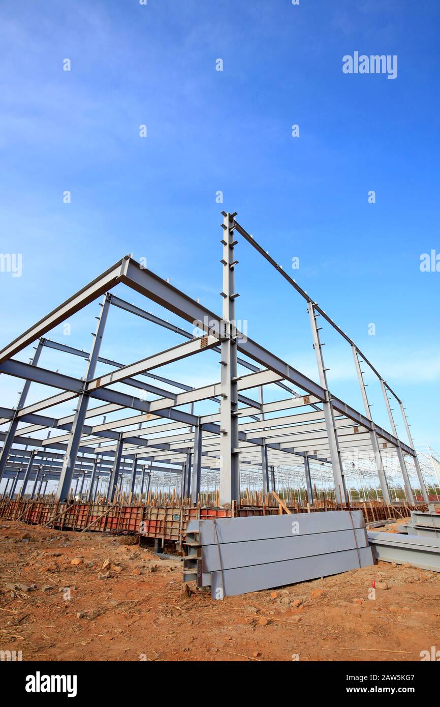 Steel frame structure Stock Photo - Alamy