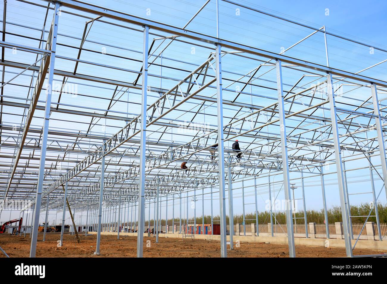 Steel frame structure Stock Photo - Alamy