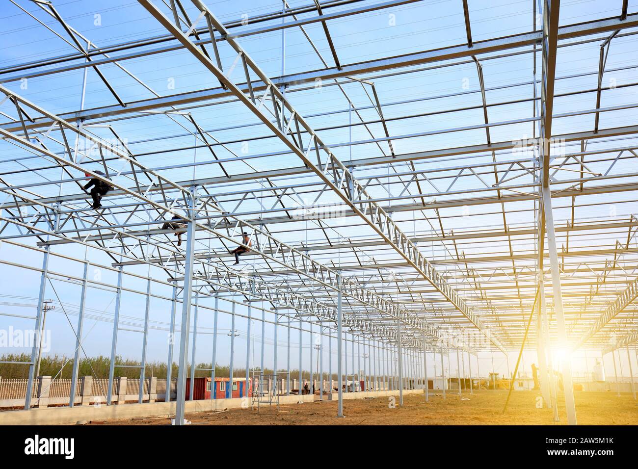 Steel frame structure Stock Photo - Alamy