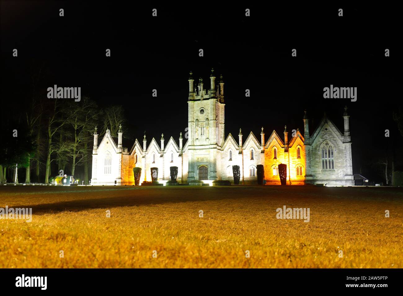 Aberford almshouse hi-res stock photography and images - Alamy