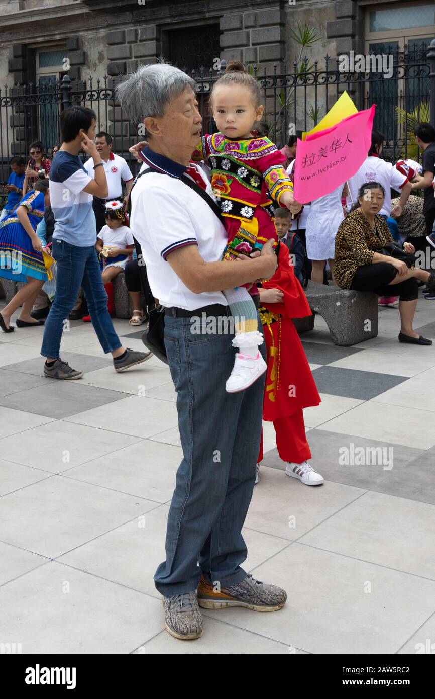 Participants in the annual celebration of the Chinese New Year in San ...