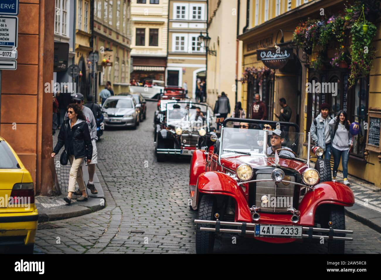 Old timers hi-res stock photography and images - Alamy