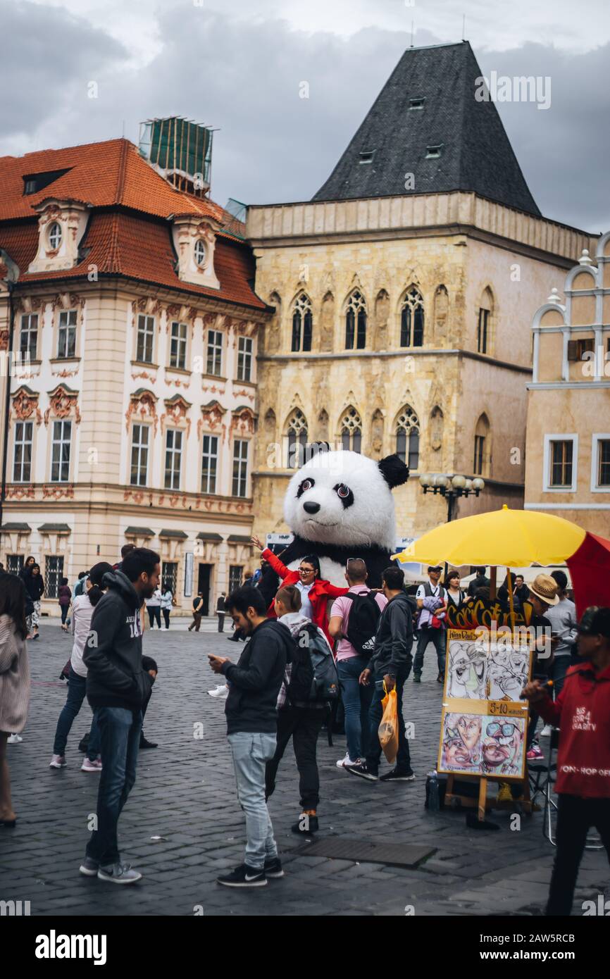 Prague people group hi-res stock photography and images - Alamy