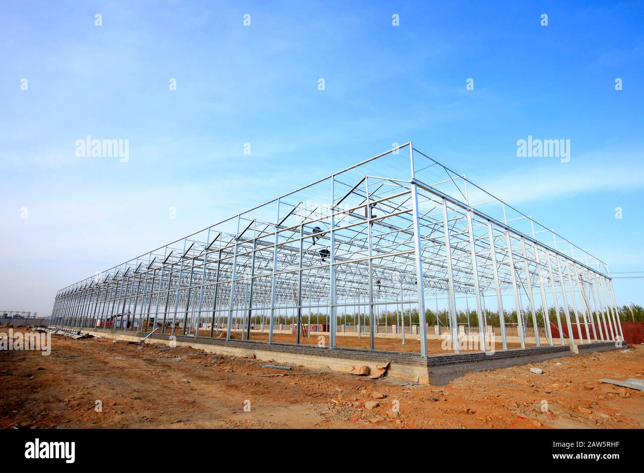 Steel frame structure Stock Photo - Alamy