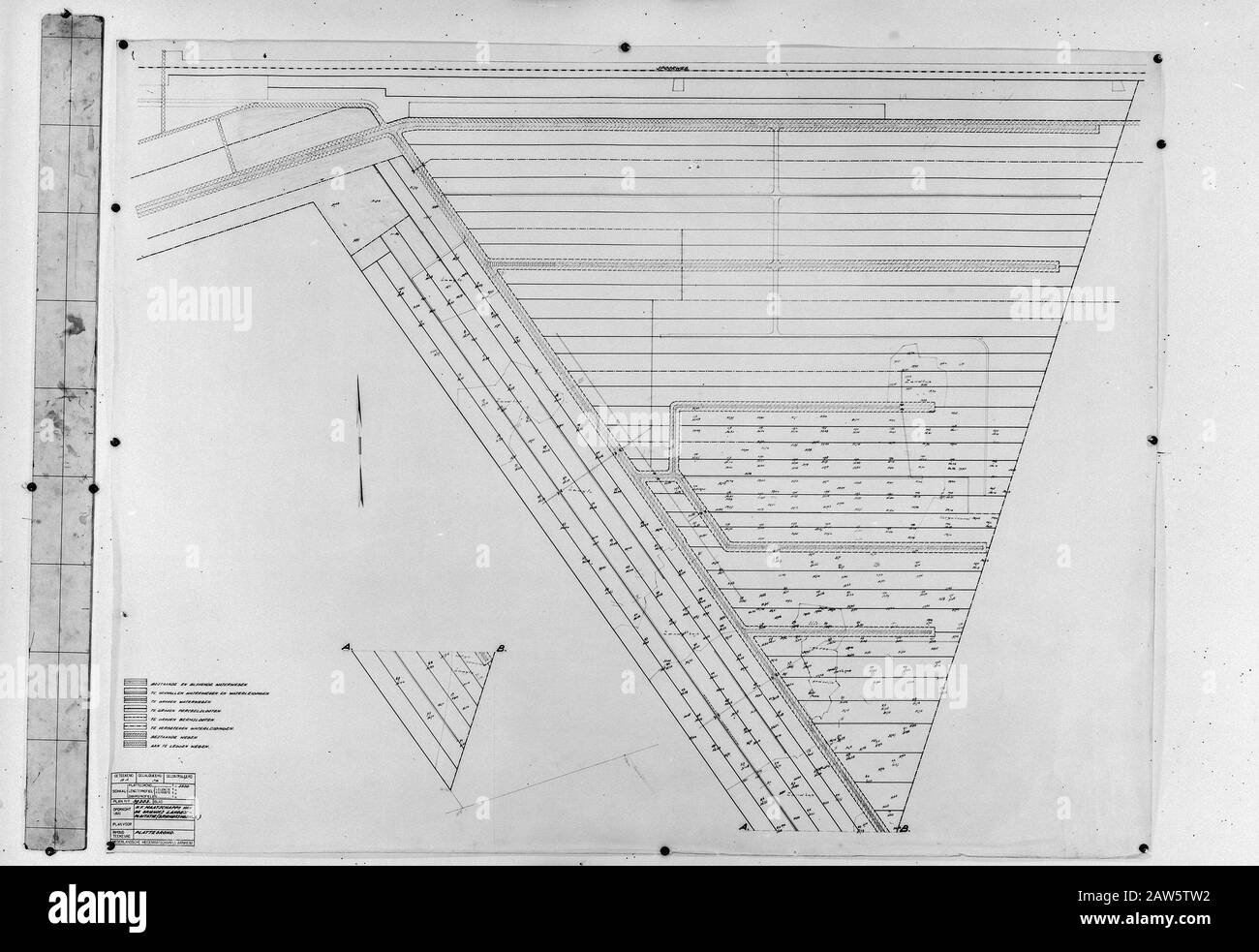 Scientific charts Black and White Stock Photos & Images - Alamy