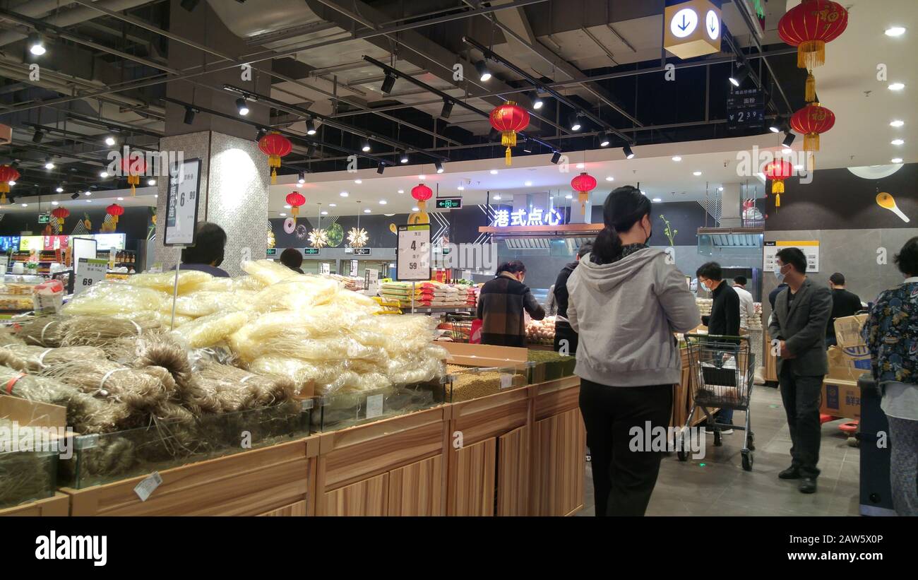 Shenzhen, China in order novel coronavirus pneumonia is prevented ...