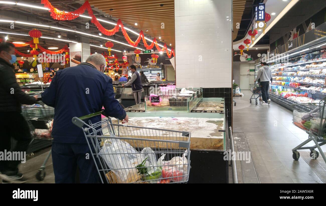 Shenzhen, China in order novel coronavirus pneumonia is prevented ...