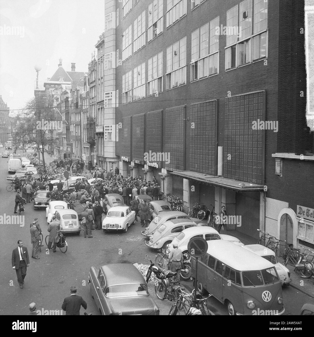 Newspaper Strike at Telegraph Building Date: September 23, 1963 ...