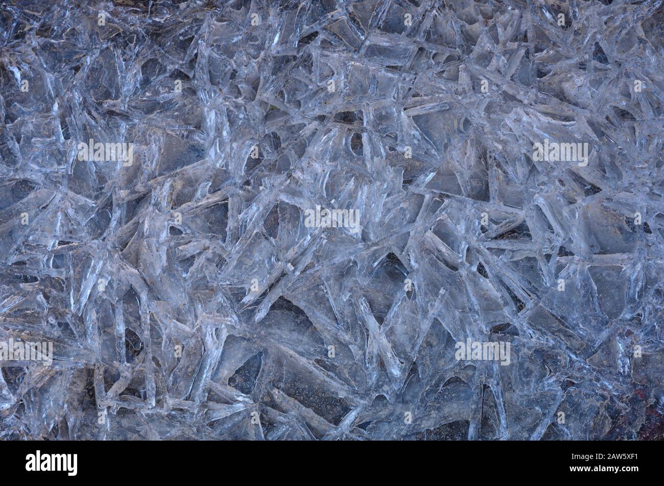 Jagged ice hi-res stock photography and images - Alamy