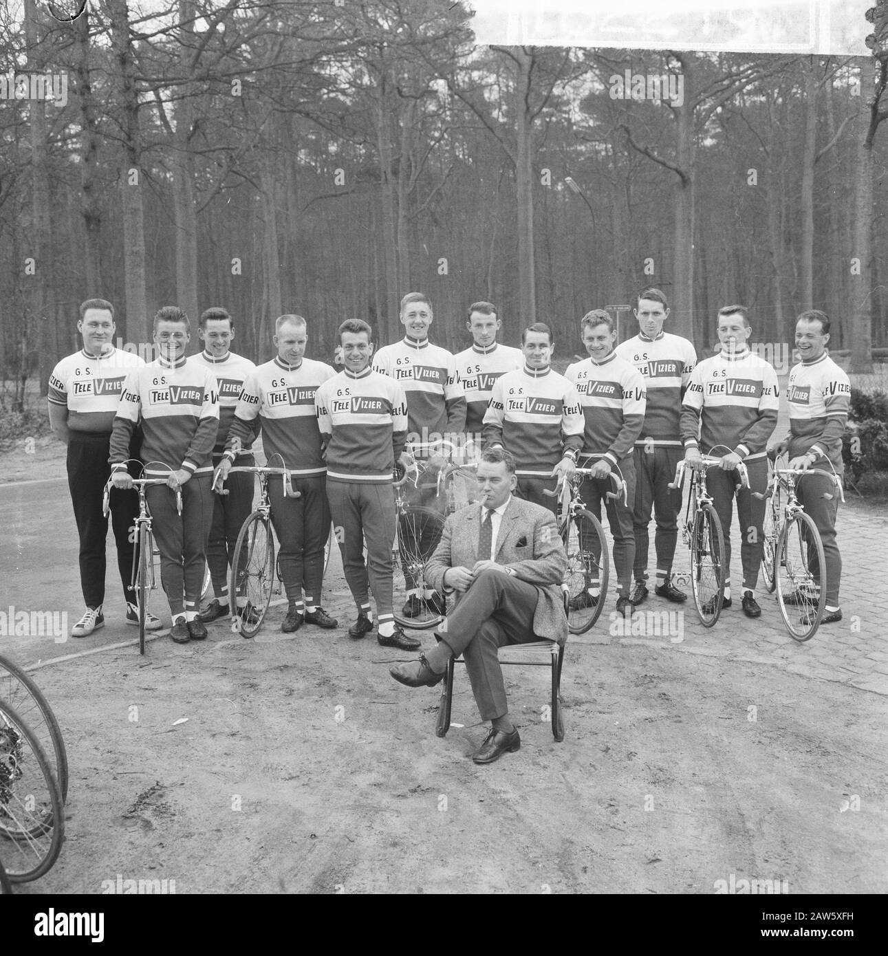 Dutch cycling team hi-res stock photography and images - Alamy