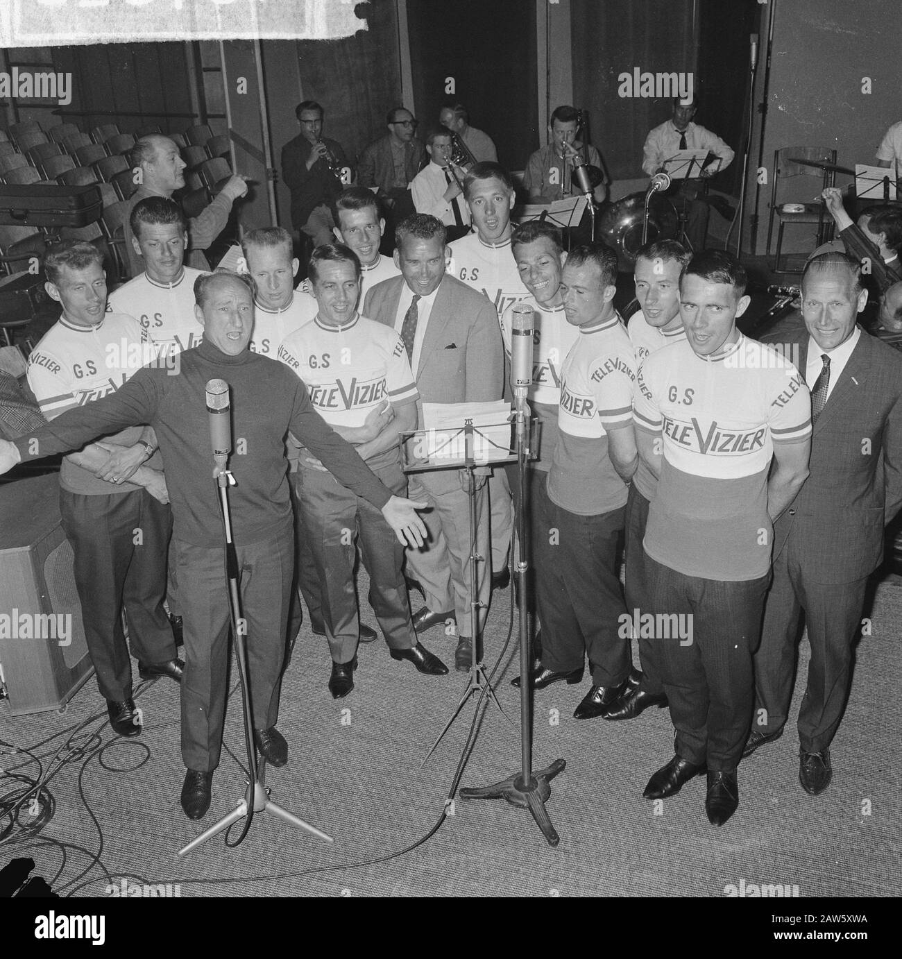 Dutch Tour team touring song while singing H. Nijdam, Jo de Haan, Fred ...