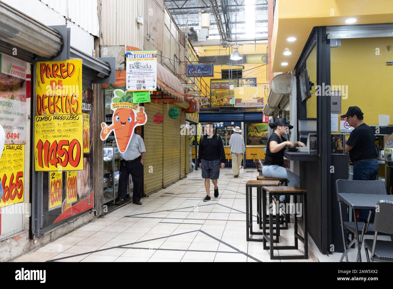Storefronts 1880 hi-res stock photography and images - Alamy