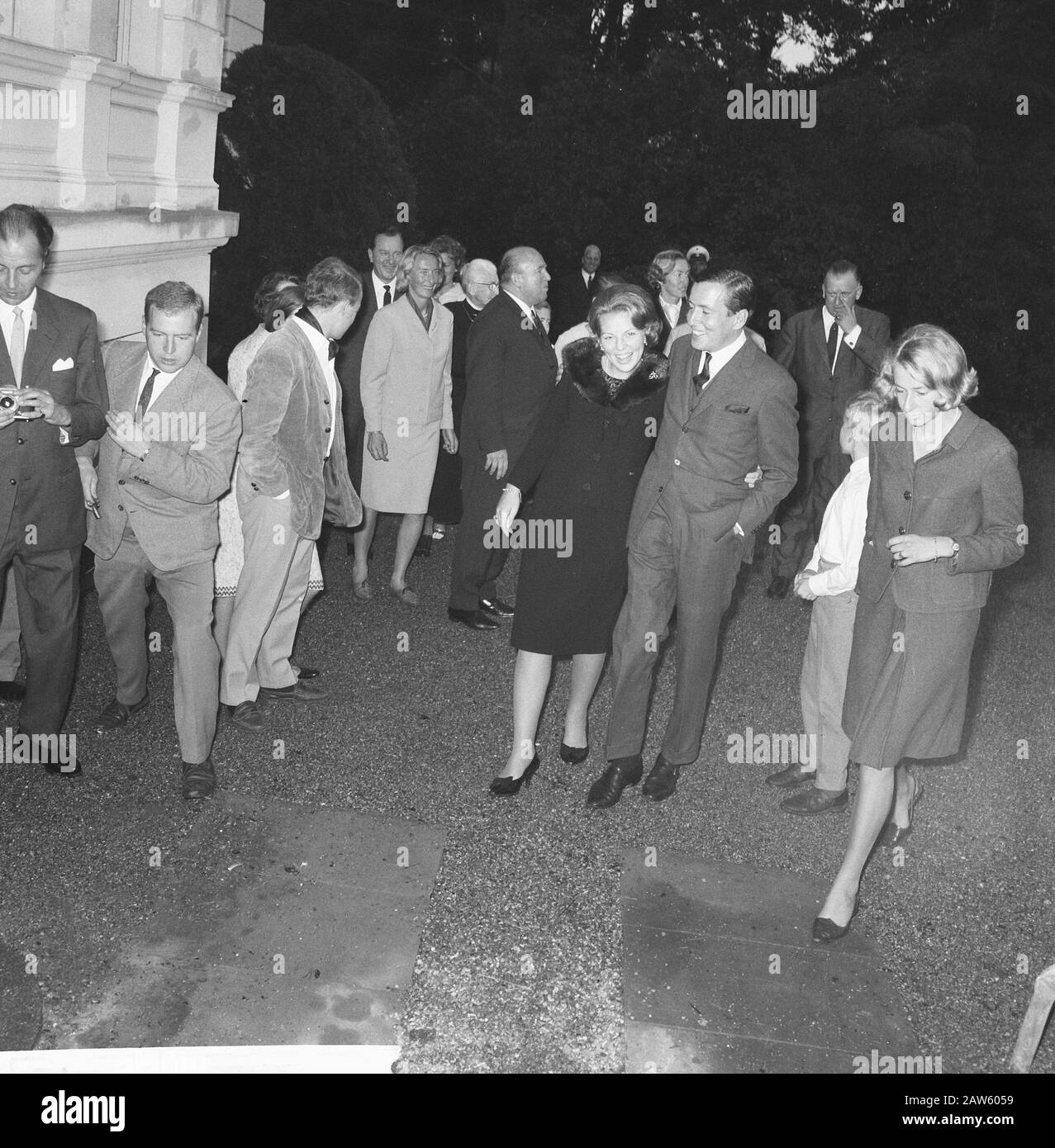 Princess Beatrix and Claus visit Hitzacker, family van Amsberg gathered ...