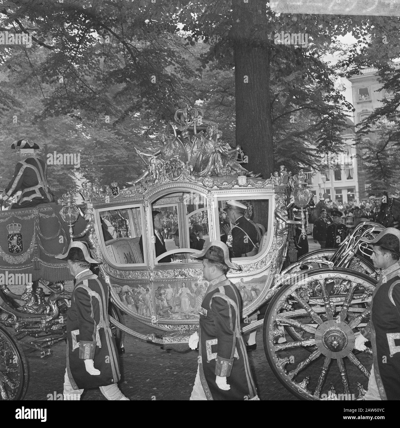 Budget Day 1969 Royal Family towards Lange Voorhout Palace from the ...