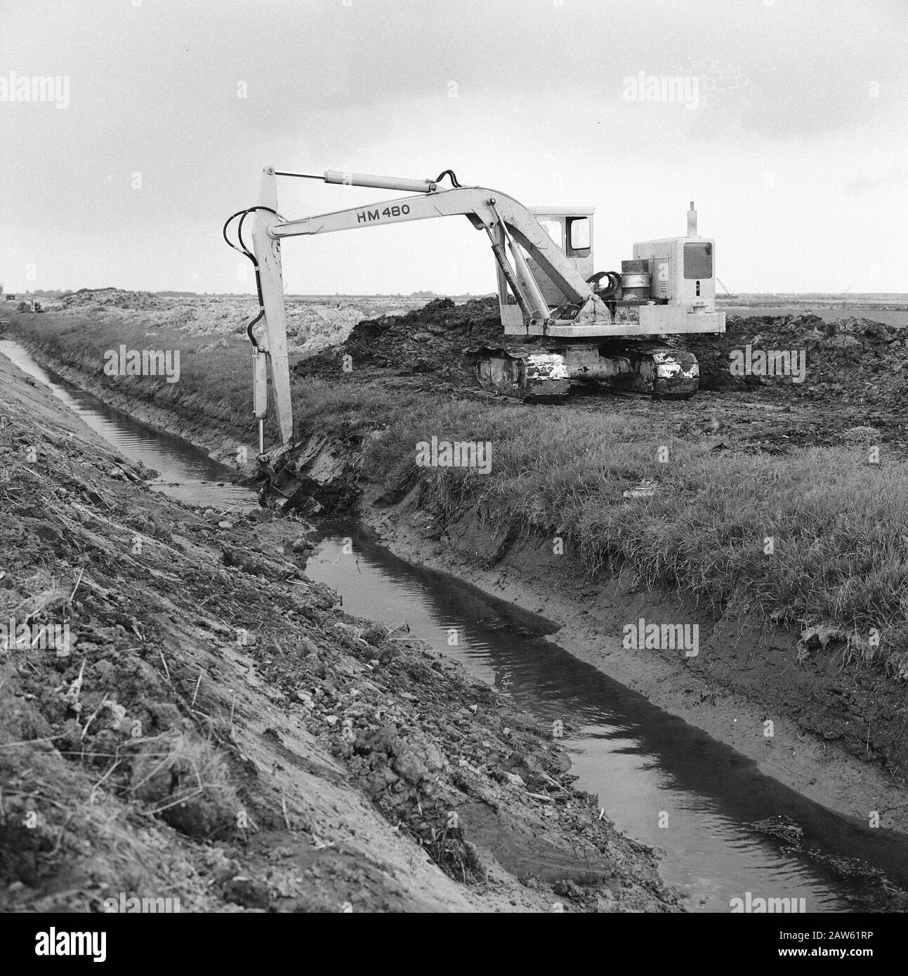 Cleaning ditches hi-res stock photography and images - Alamy
