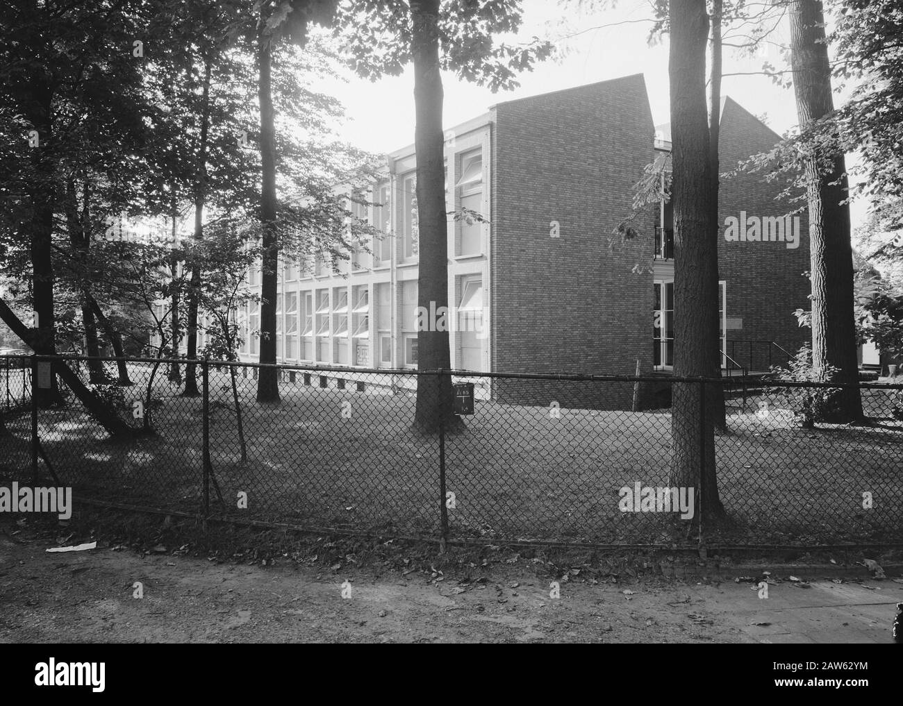 New Wing Headquarters Date: September 1954 Location: Arnhem, Gelderland ...