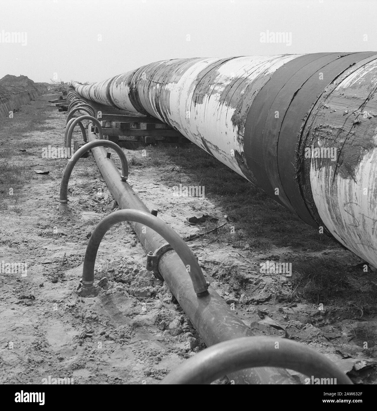 npc, pipelines, suction lines, dewatering, insulated pipes Date: 1965 ...