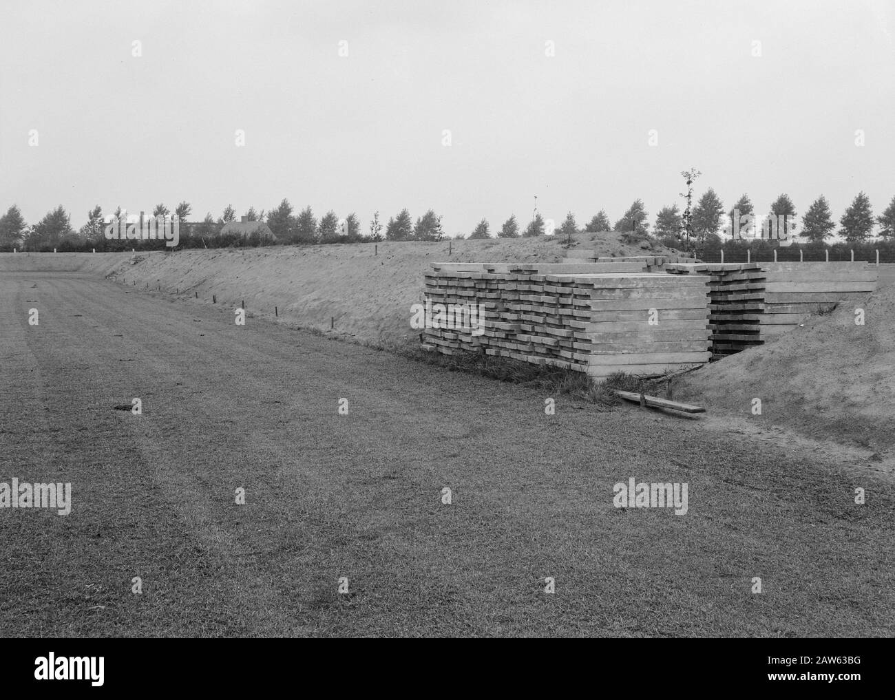 Bulkheads hi-res stock photography and images - Alamy