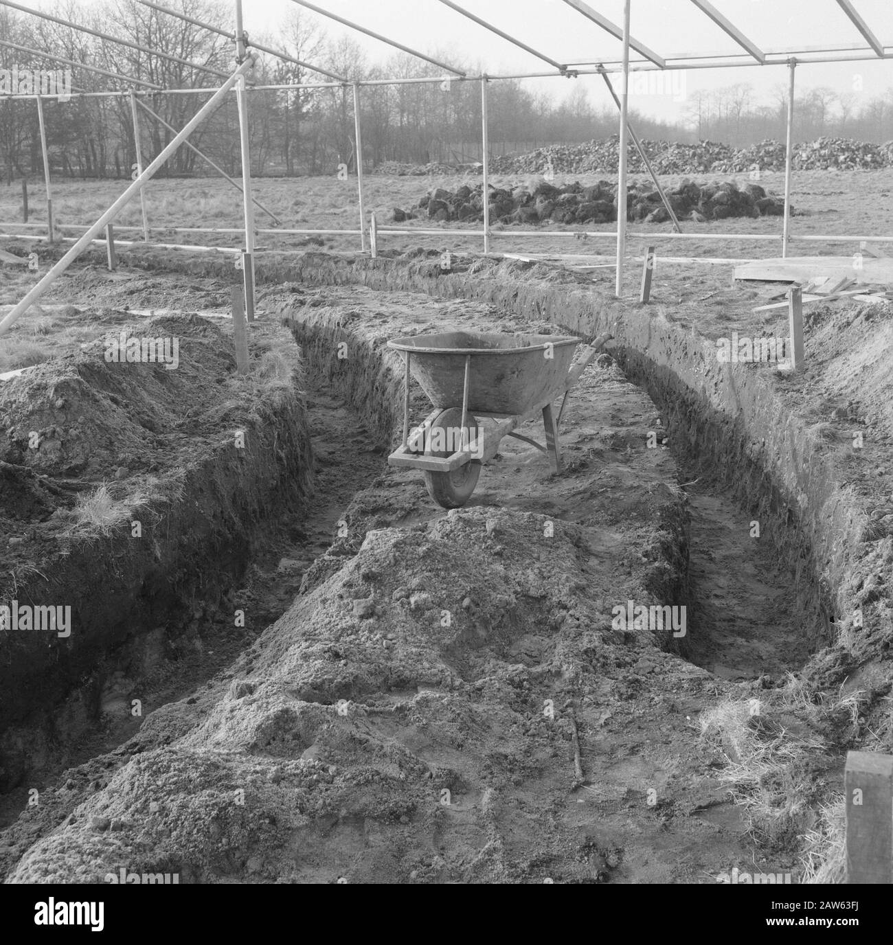 Hardness testing hi-res stock photography and images - Alamy