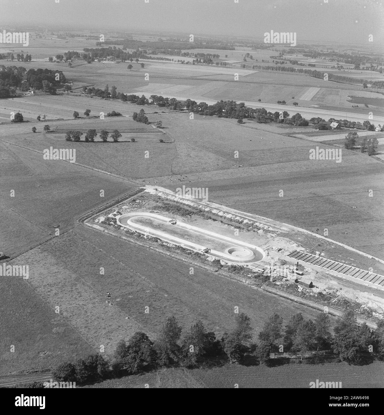 landscapes, building Date: undated Keywords: construction, landscapes ...