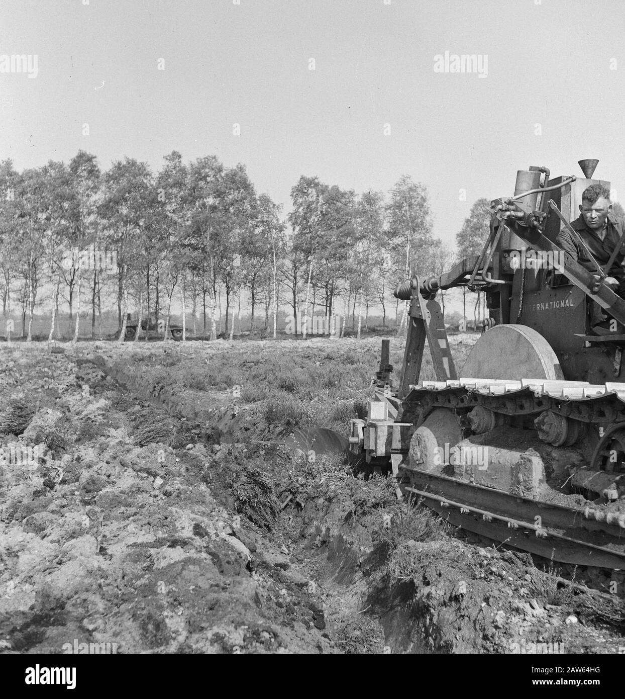 Agricultural machinery, equipment, labor, work Date: undated Keywords ...