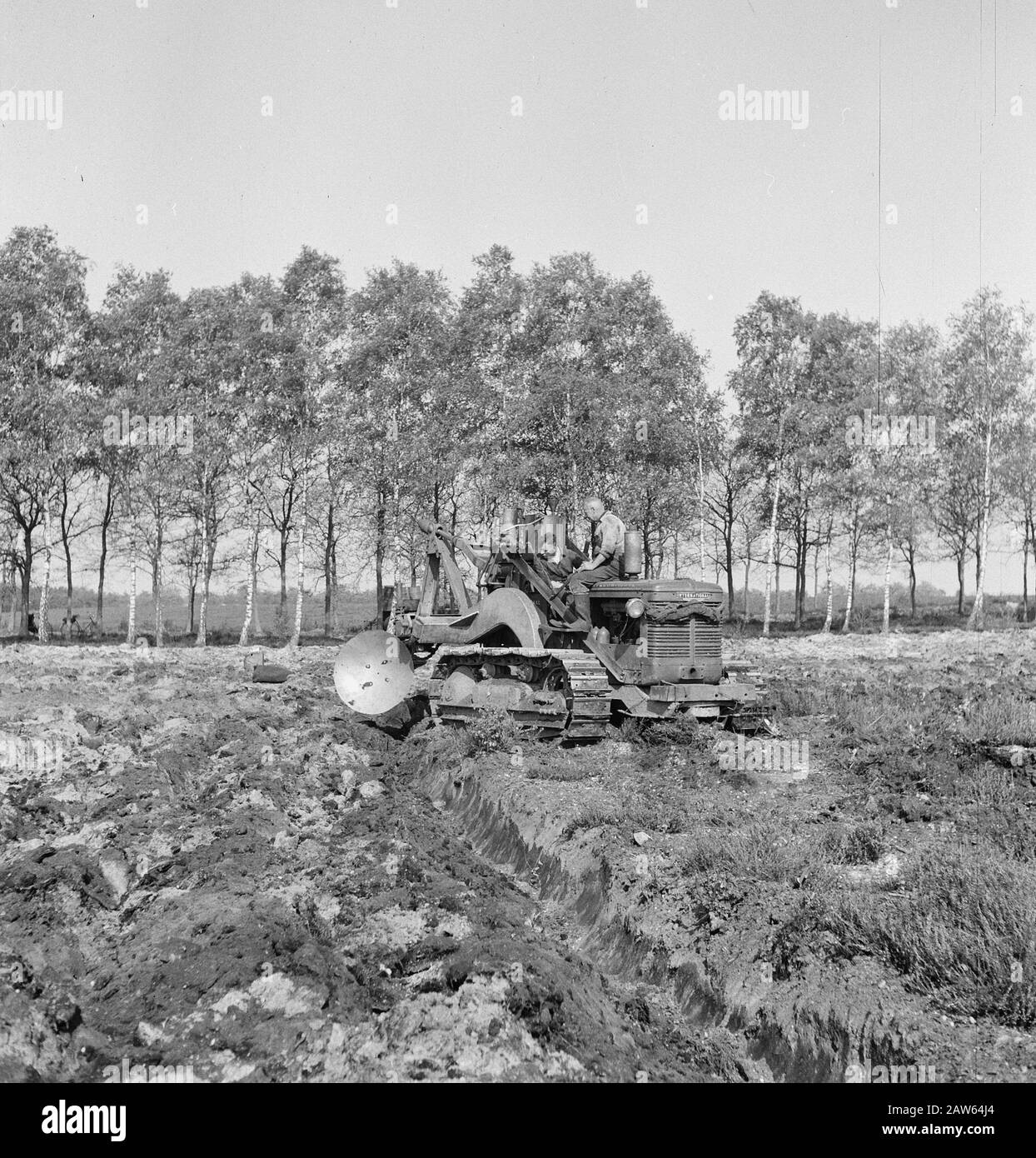 Agricultural machinery, equipment, labor, work Date: undated Keywords ...
