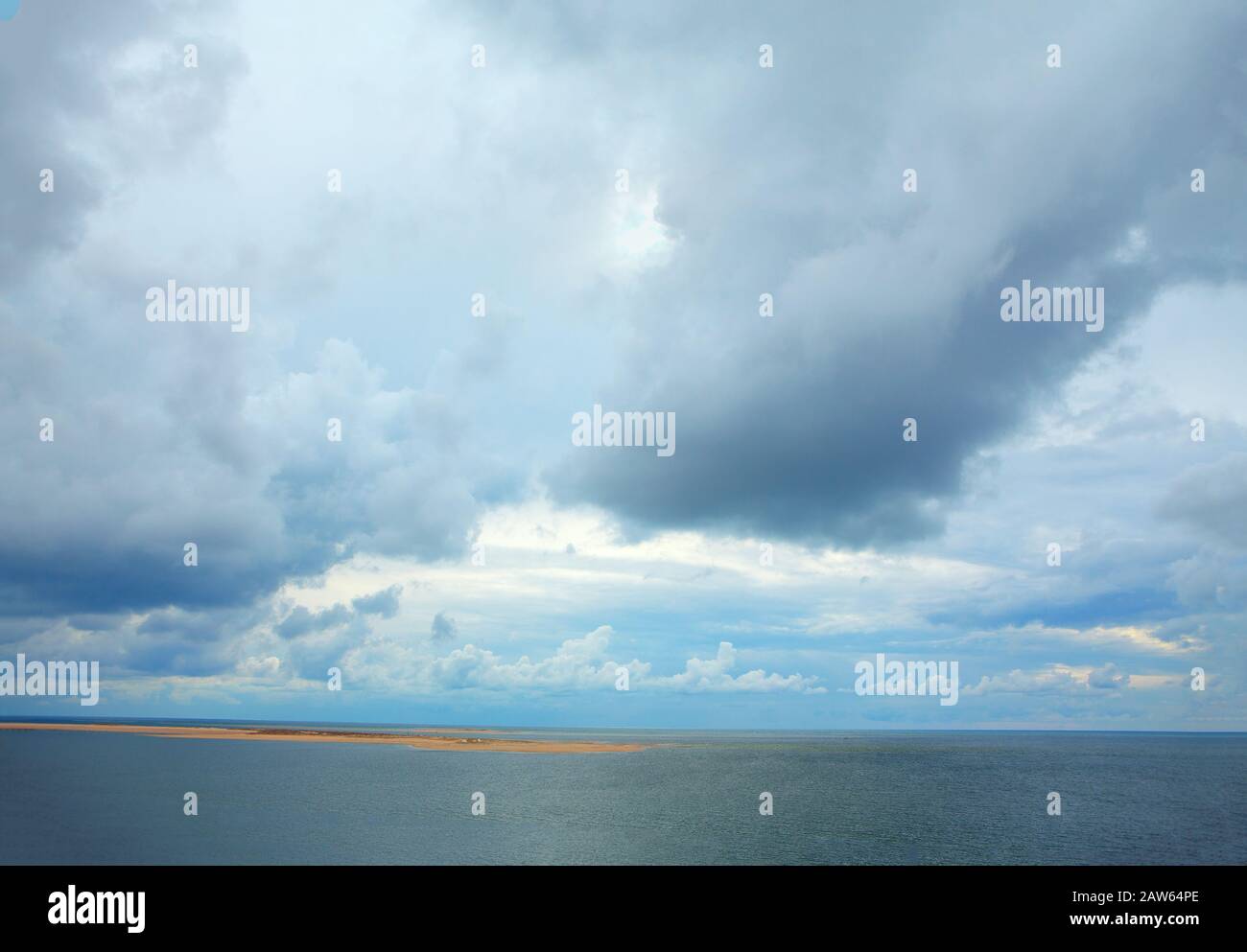 landscape of low clouds over the ocean Stock Photo - Alamy