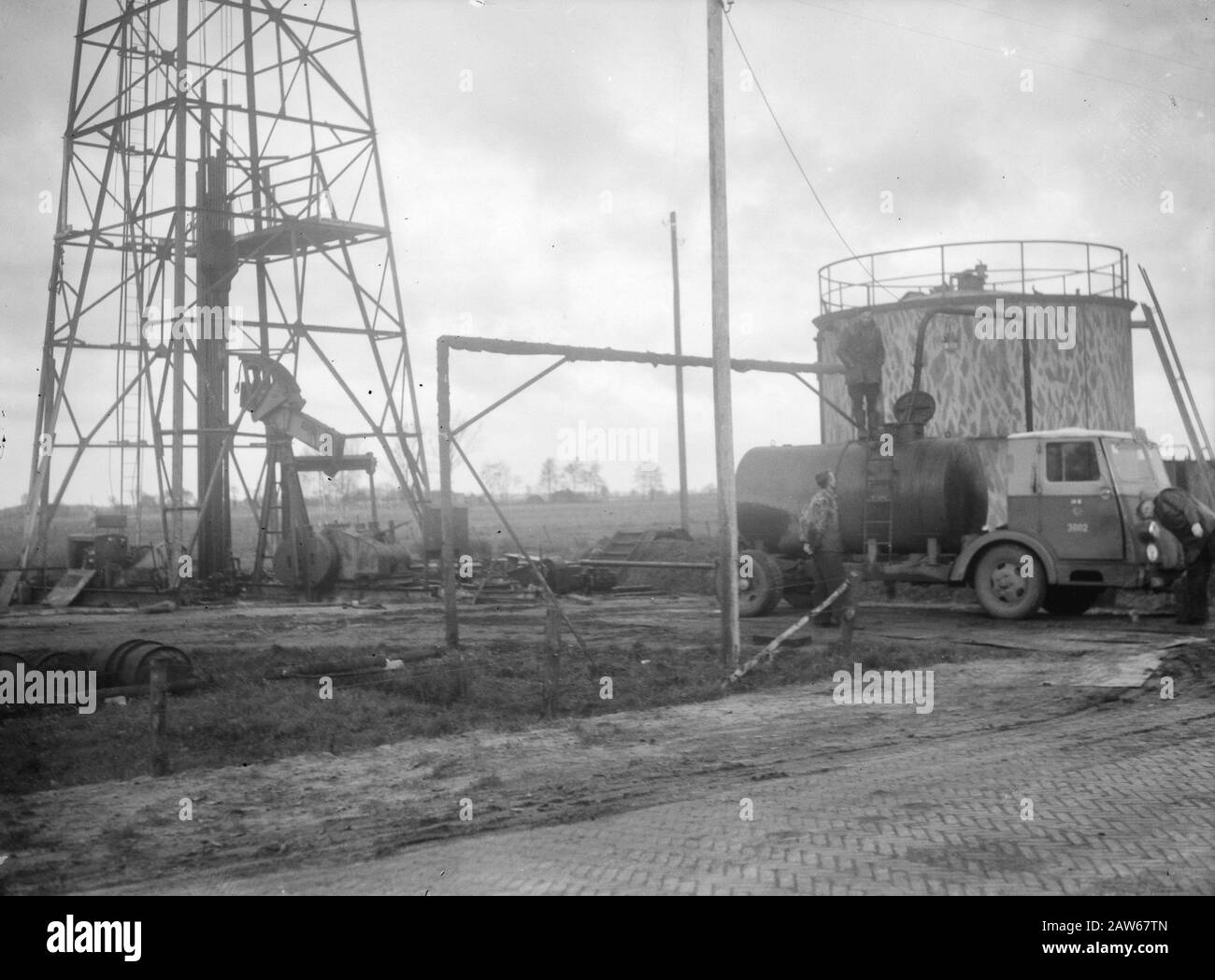 Oil Drilling Drenthe Oil Drilling Drenthe Date: November 13, 1945 ...