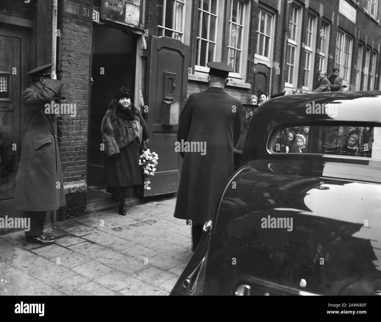 Royal engagement 1947 Black and White Stock Photos & Images - Alamy