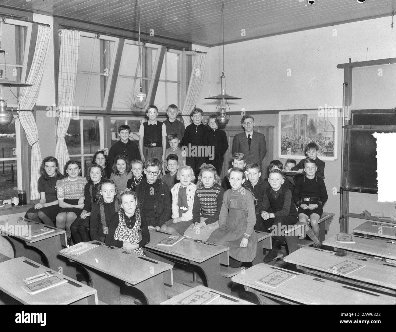 School children in class uniform Black and White Stock Photos & Images ...