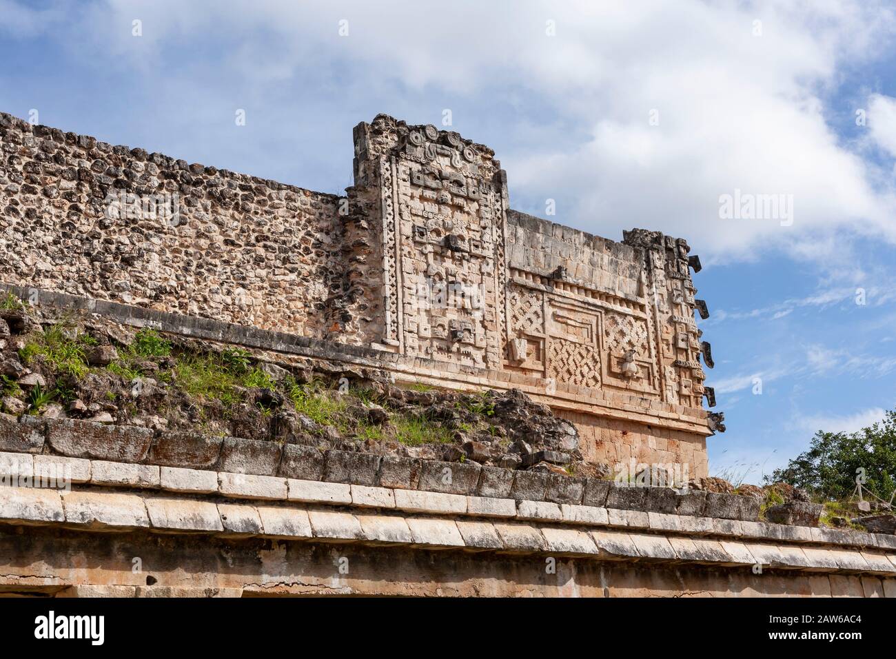 Yucatan architecture detail hi-res stock photography and images - Alamy