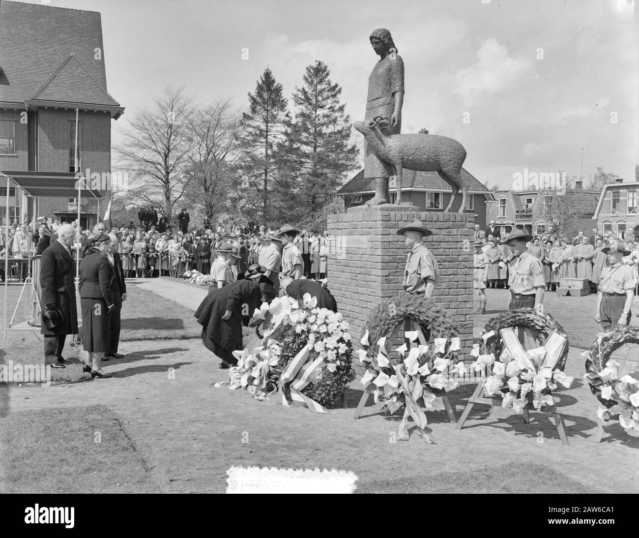 Princess Wilhelmina reveals the picture of Aunt Riek 'Winterswijk ...