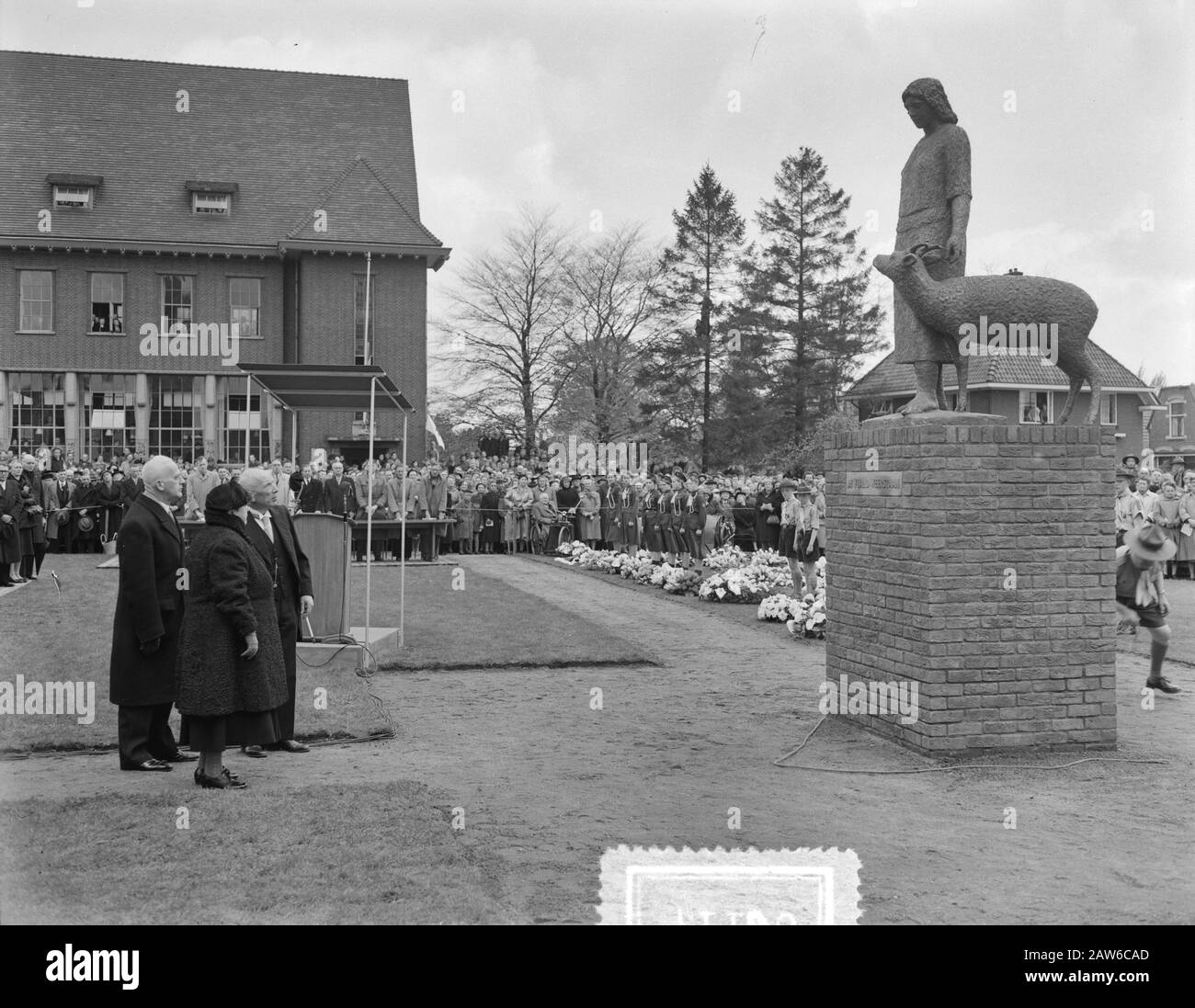 Princess Wilhelmina reveals the picture of Aunt Riek 'Winterswijk ...