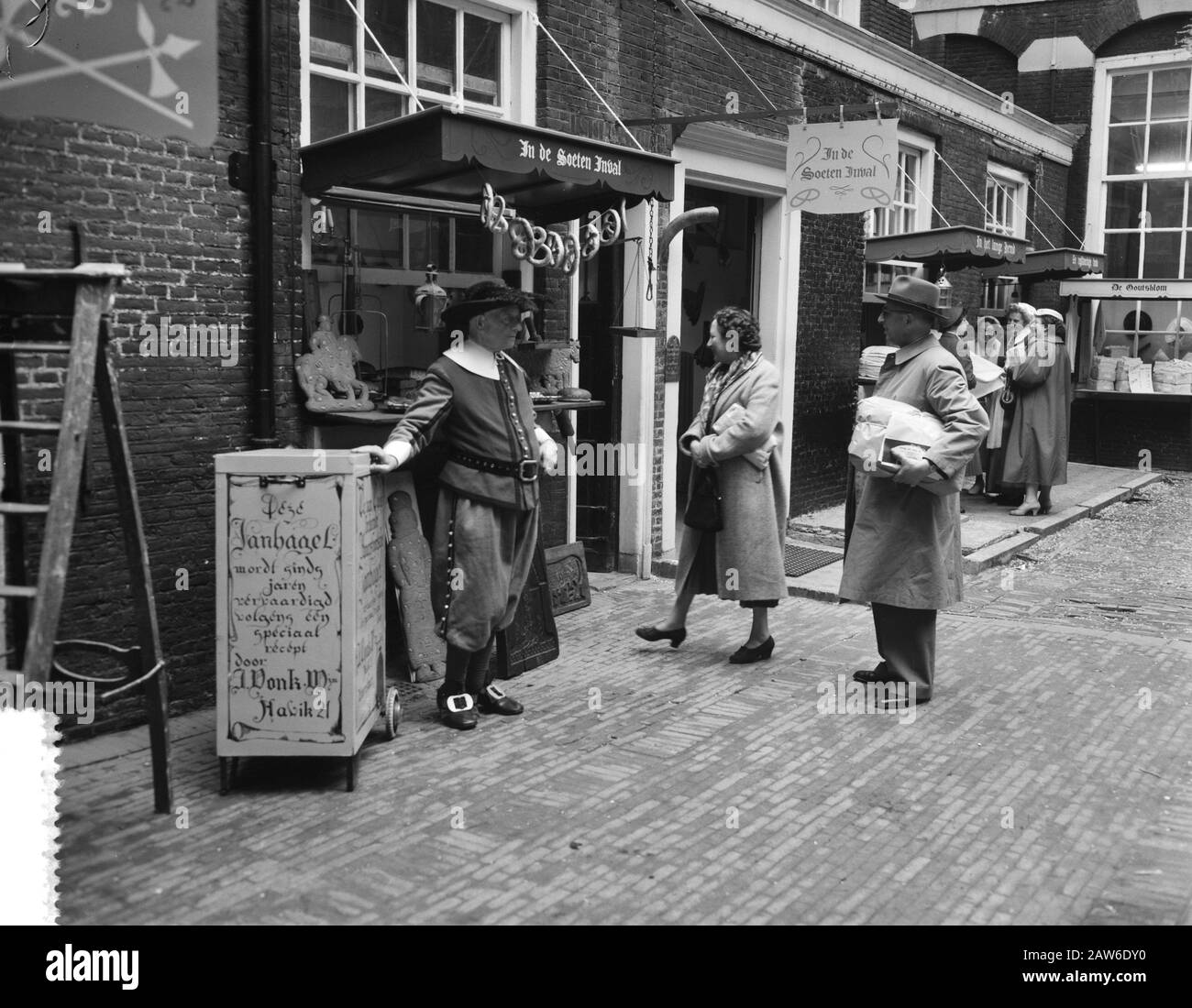 Haarlem commerce Black and White Stock Photos & Images - Alamy
