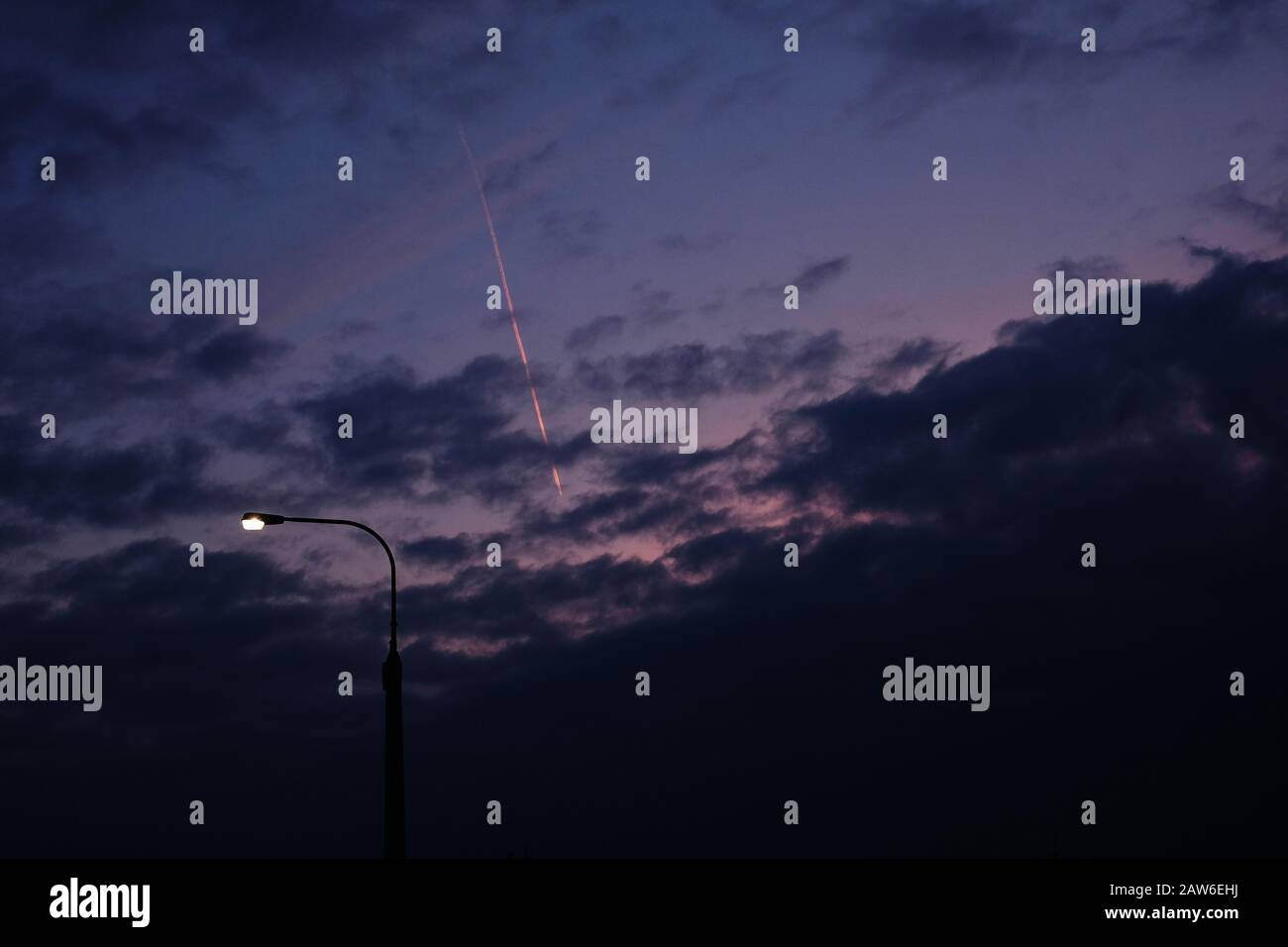 Puple light hi-res stock photography and images - Alamy