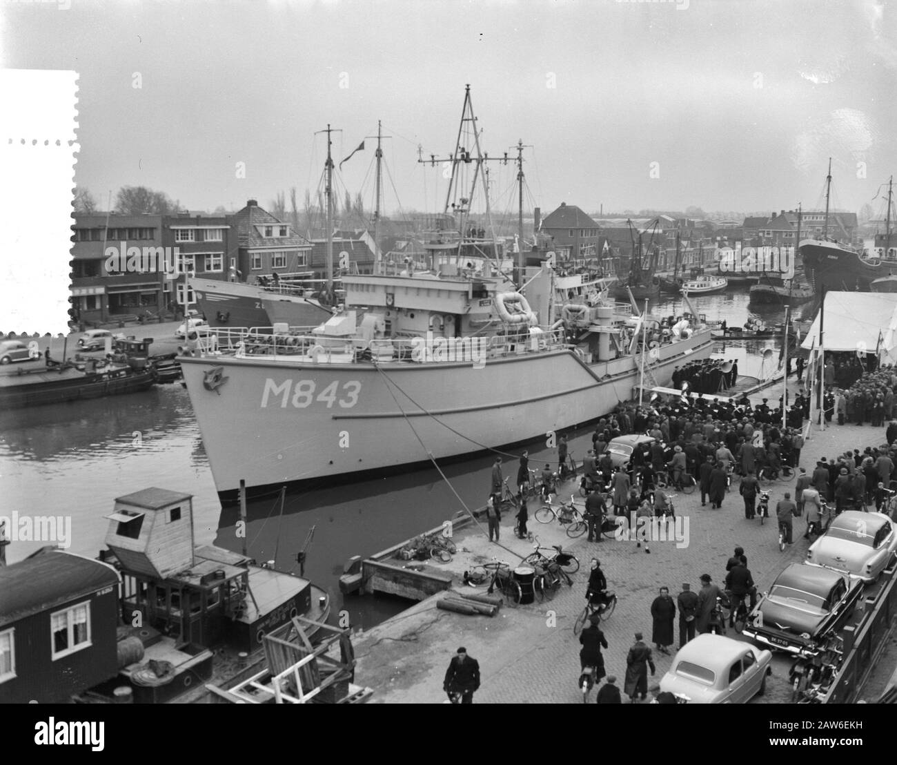Harbor overview Black and White Stock Photos & Images - Alamy