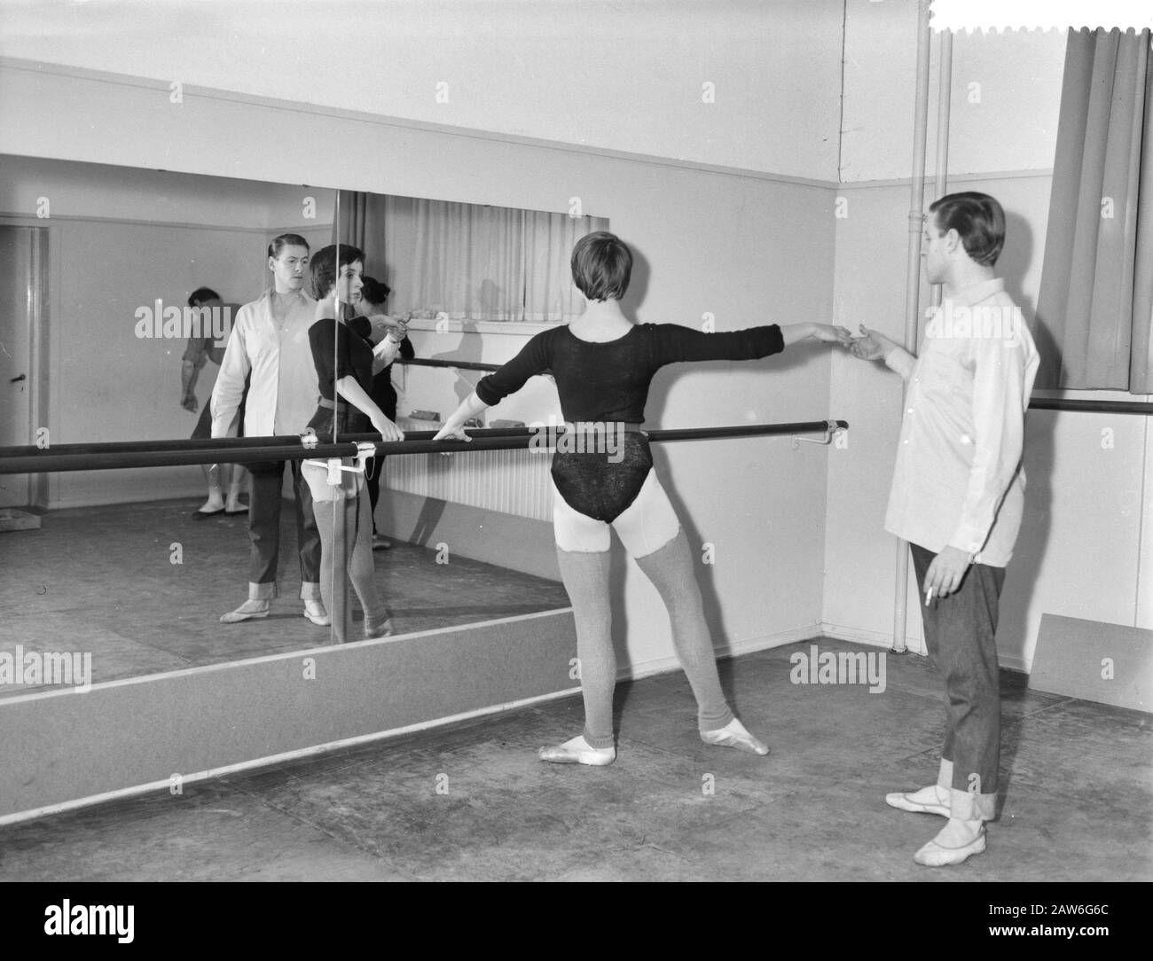 Assignments dutch opera ballet hi-res stock photography and images - Alamy