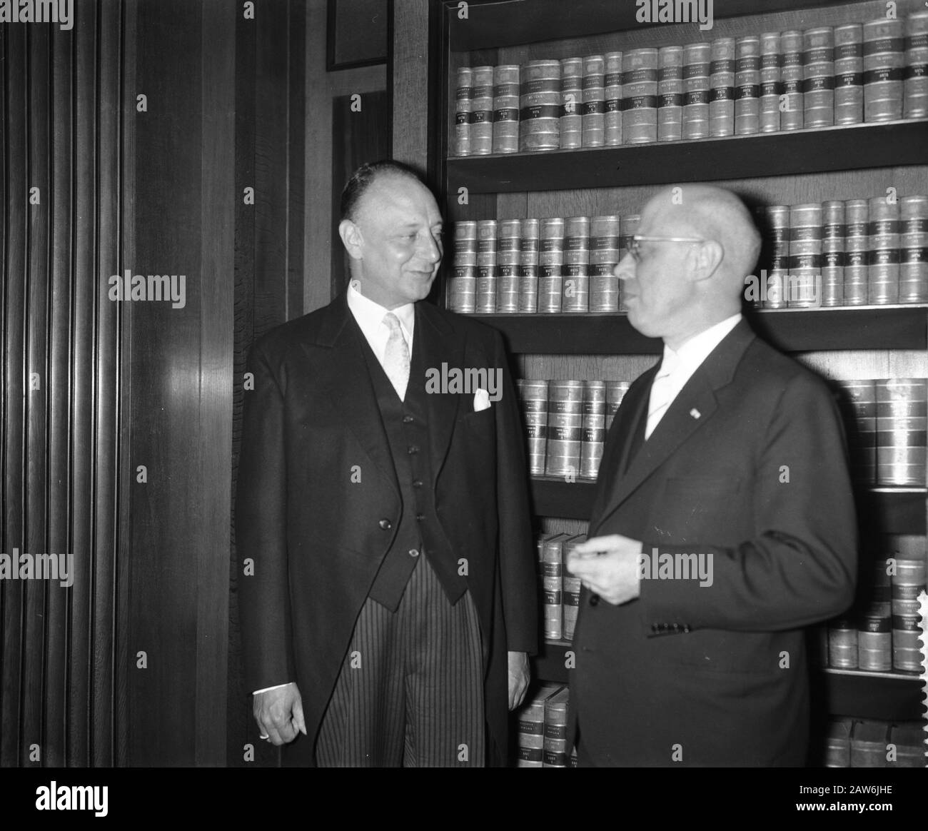 Professor beel installed hi-res stock photography and images - Alamy