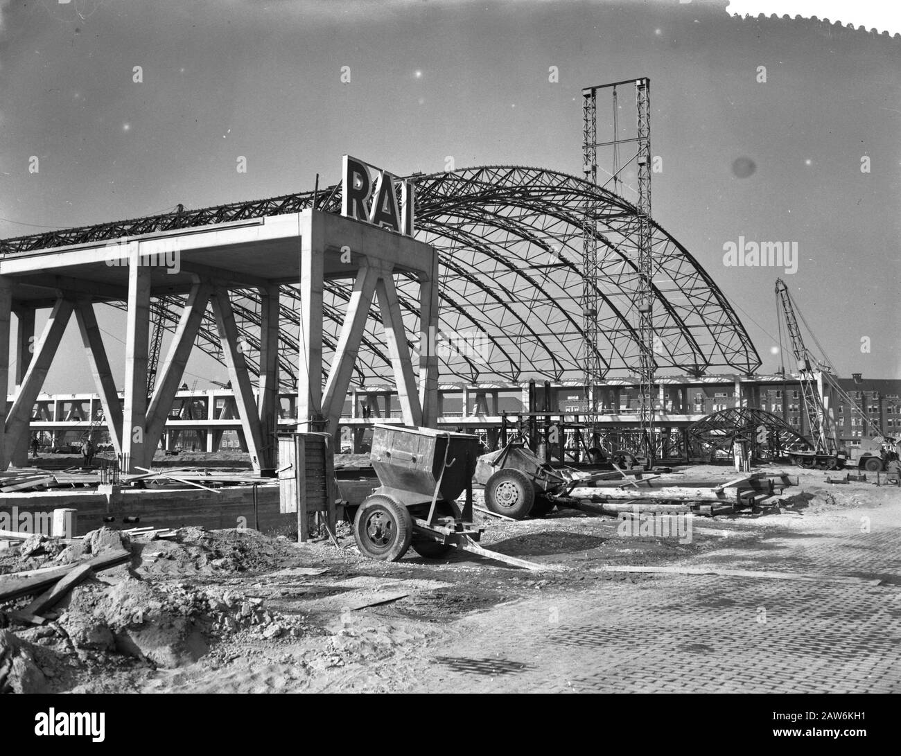 Rai under construction hi-res stock photography and images - Alamy