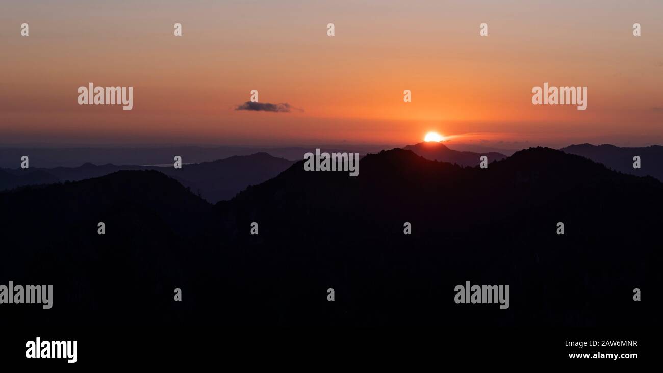 Coromandel sunset hi-res stock photography and images - Alamy