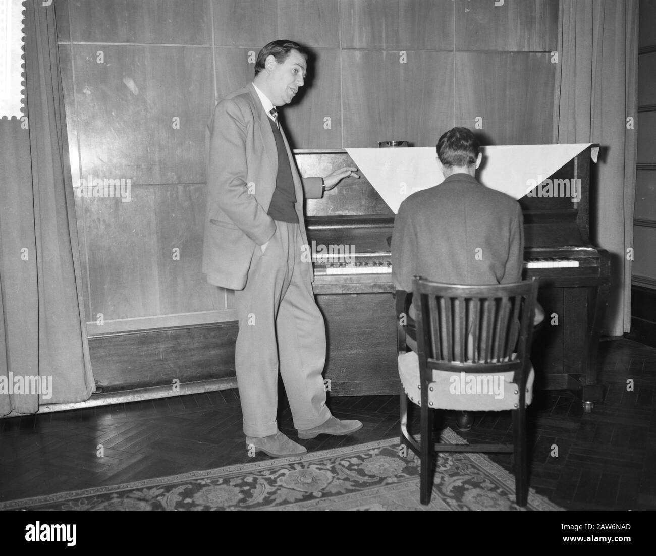 Rehearsals for the Final of the National Song Contest 1960 in Hilversum ...